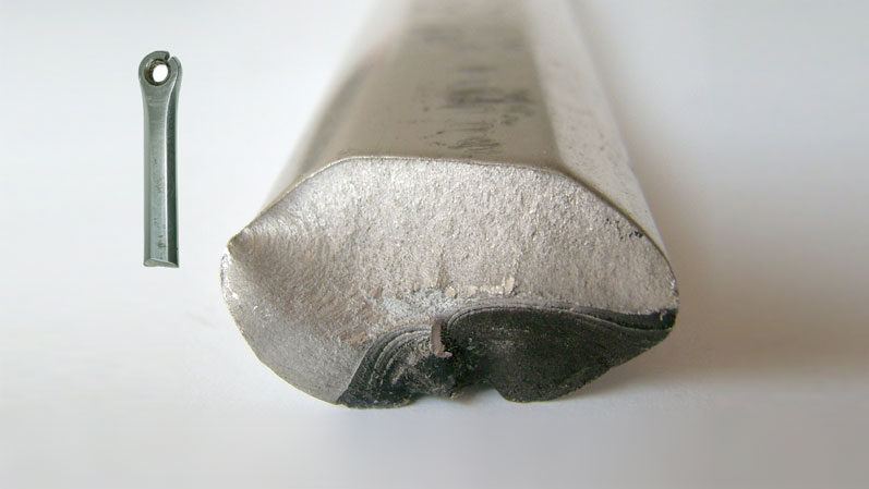 Fracture mechanics: From the K-factor to damage analysis